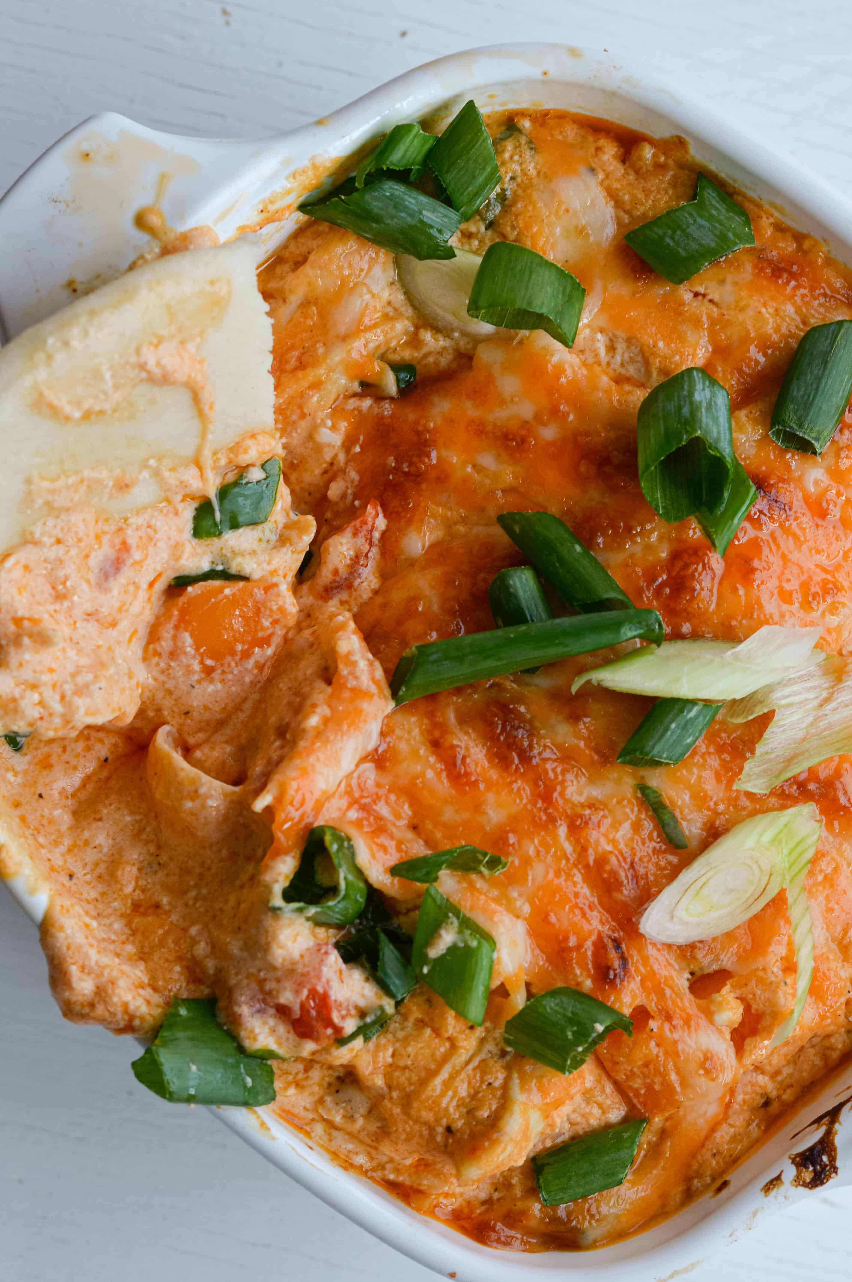 Greek Yogurt Buffalo Chicken Dip - Nourished by Nic