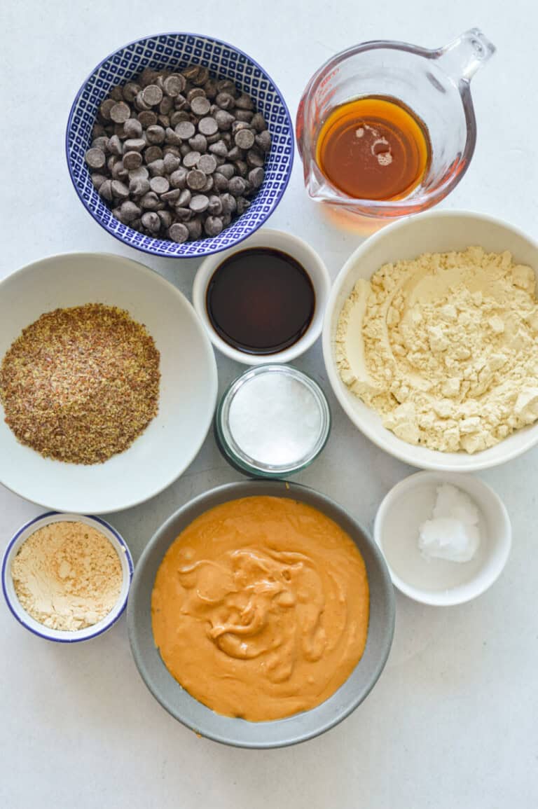 Chocolate Peanut Butter Protein Bars - Nourished by Nic